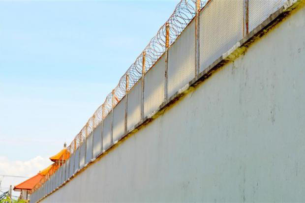 3 Britons could face death penalty in Indonesia over alleged drug ...