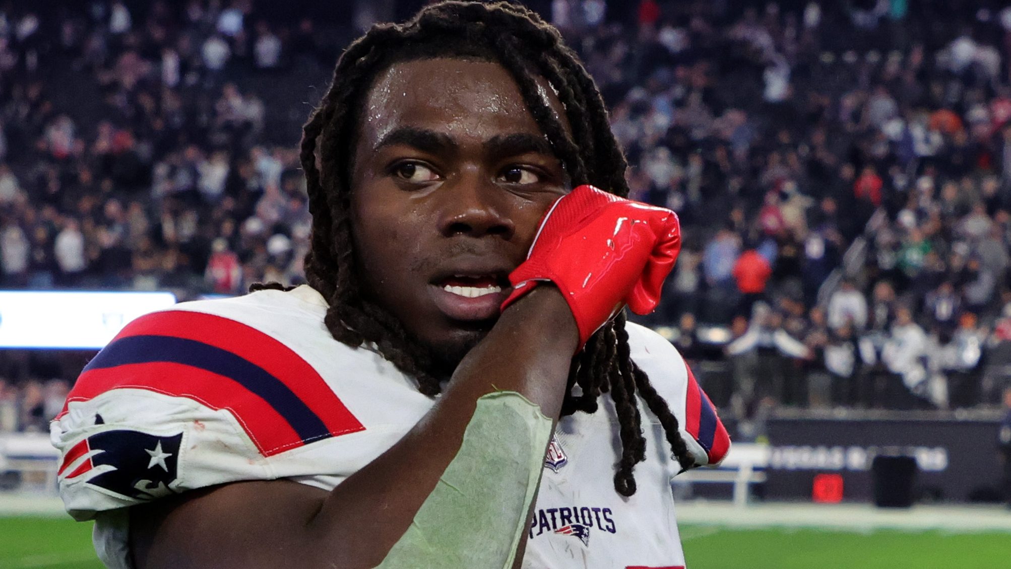 Patriots’ Rhamondre Stevenson Breaks Silence After Personal Tragedy