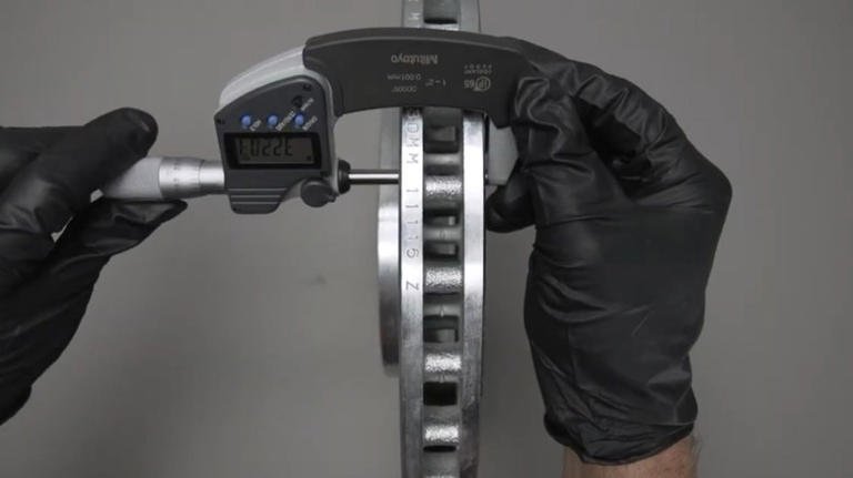 Do You Need To Replace Rotors Every Time You Replace Brake Pads & How ...