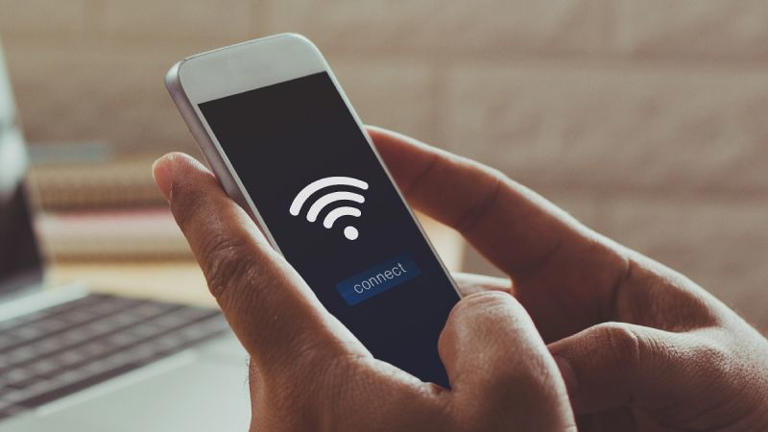 Cómo conectar el celular al WiFi sin tener la contraseña: es rápido y muy fácil