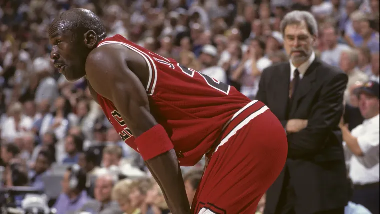 Bulls legend, Chicago native, has shocking answer about who is ...