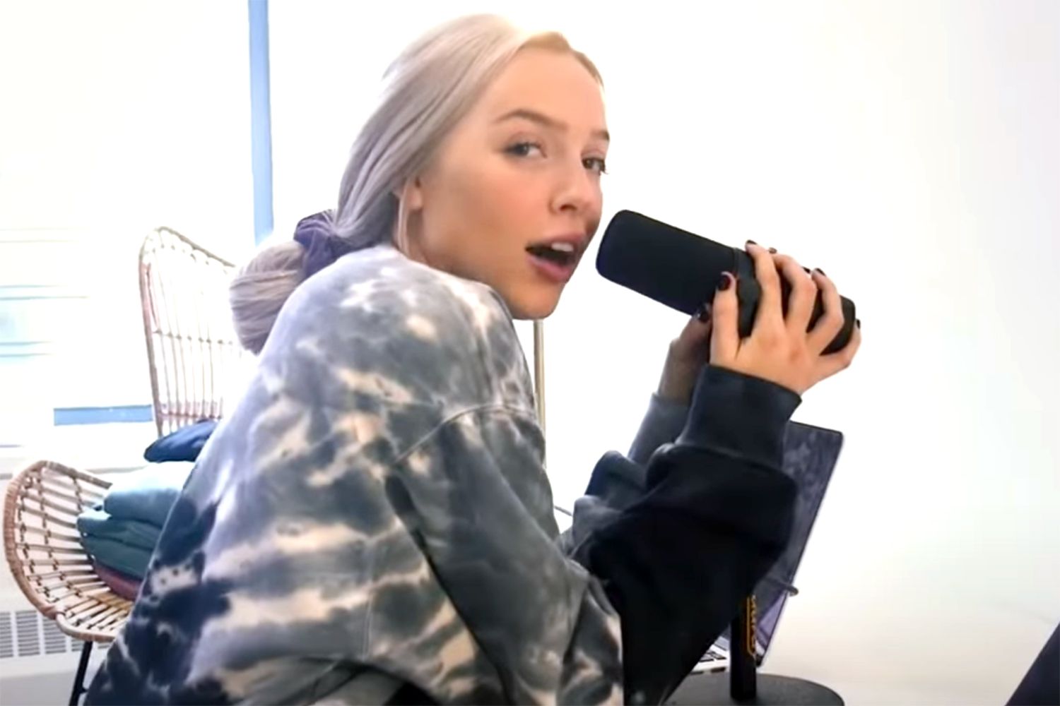 Alex Cooper Breaks Down in Tears Recalling 'Extremely Painful' Event ...