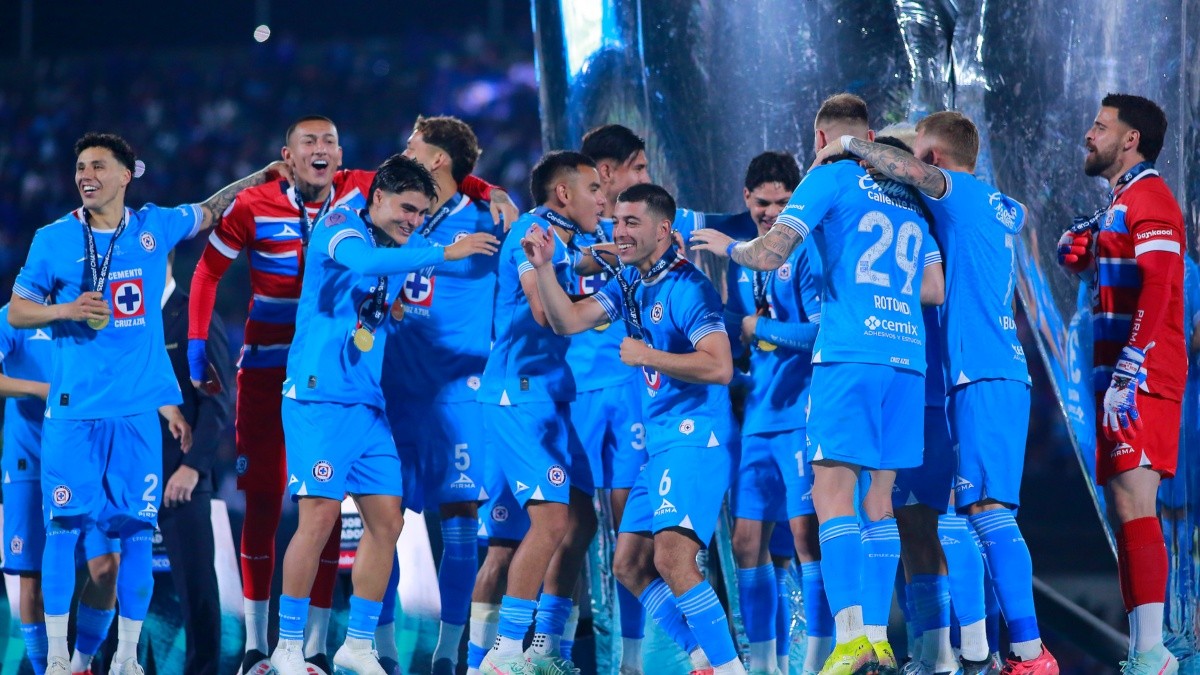 El Cruz Azul pudiera enfrentar al PSG en diciembre