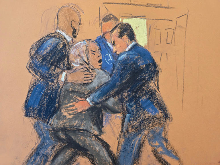Diddy trial recap: Security guard says Sean Combs handed him $100k in a ...
