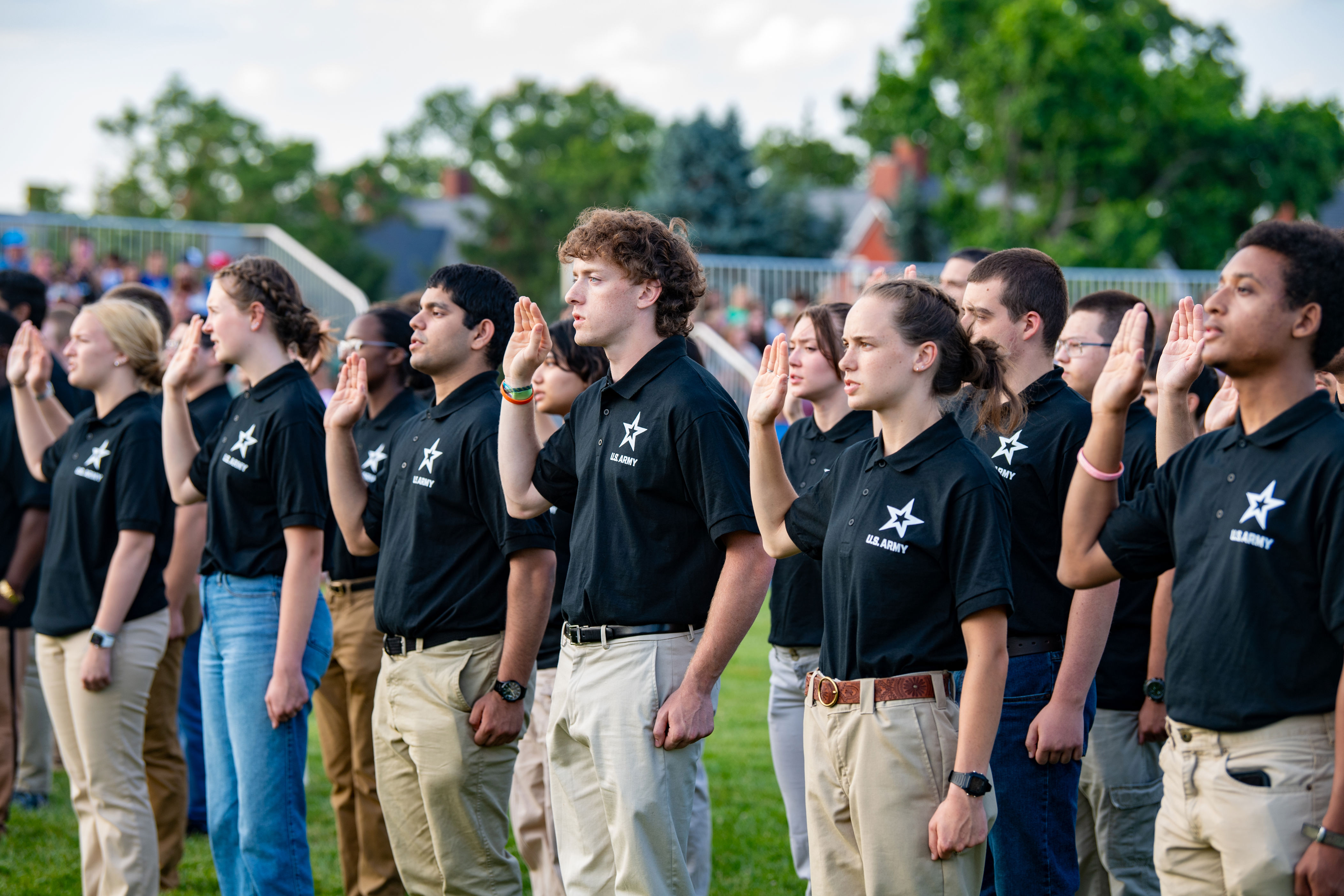 Army hits recruiting goal of 61,000 soldiers 4 months early