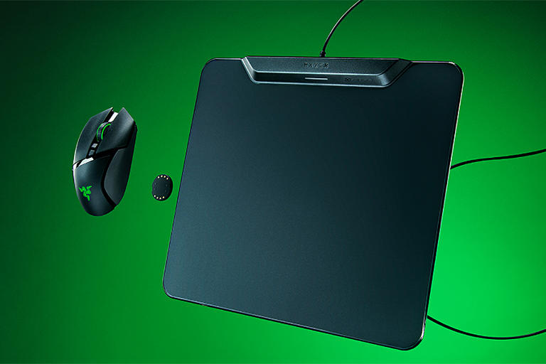 Razer’s new mousepad wirelessly charges mice with a Logitech-style puck