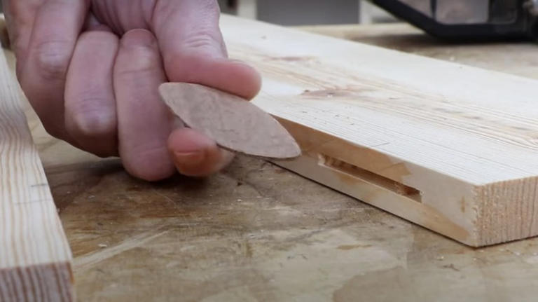 What Is A Biscuit Joiner Used For In Woodworking (And Do You Really ...