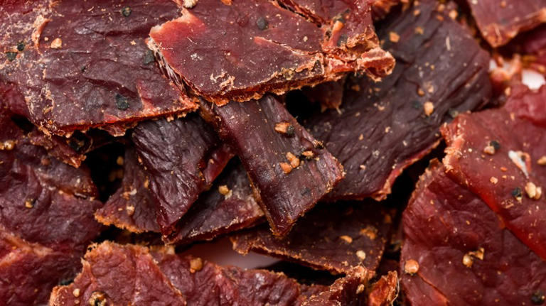 Why We Avoid Buying The Beef Jerky From This Popular Meat Brand