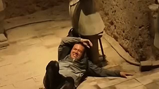 Tourist smashes two Terracotta Army warriors during bizarre museum rampage