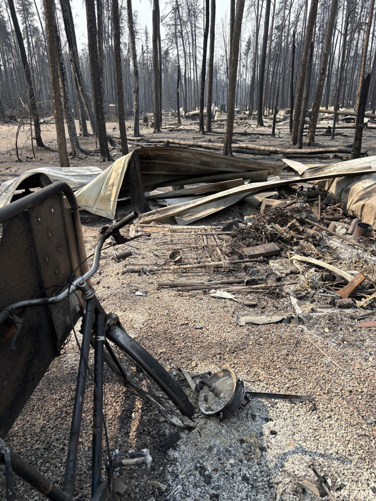 Cabin owner documents 'haunting' destruction of East Trout Lake, Sask ...