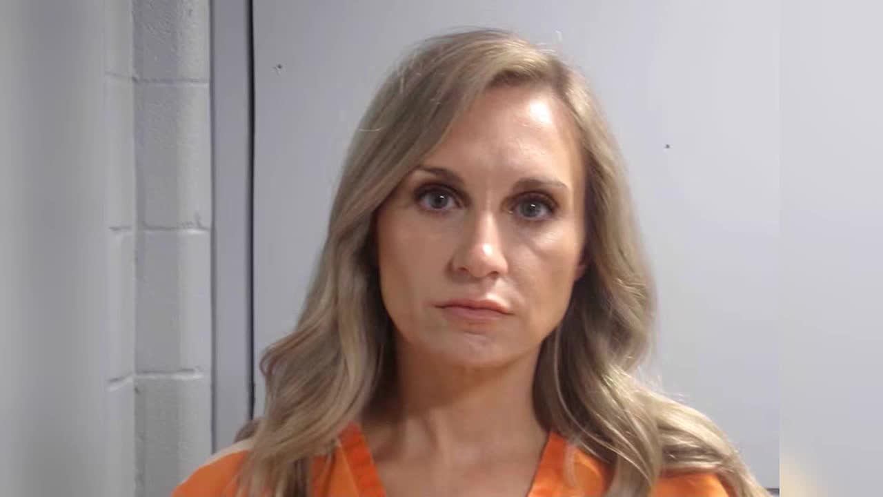 'Predator with hair extensions, high heels, Botox': Victim’s mother ...