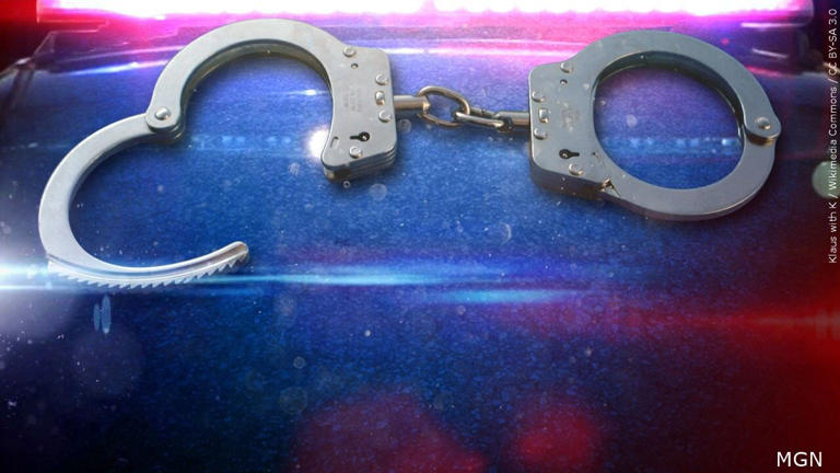 Leavenworth woman awaits sentencing after using Facebook Messenger to ...