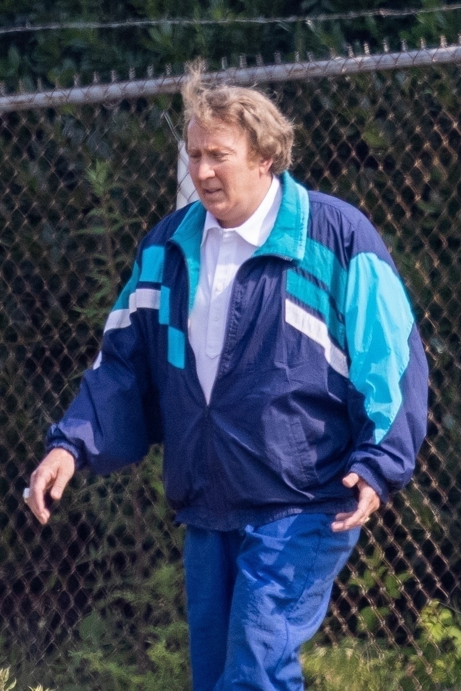 Nicolas Cage looks unrecognizable in fat suit while filming upcoming ...