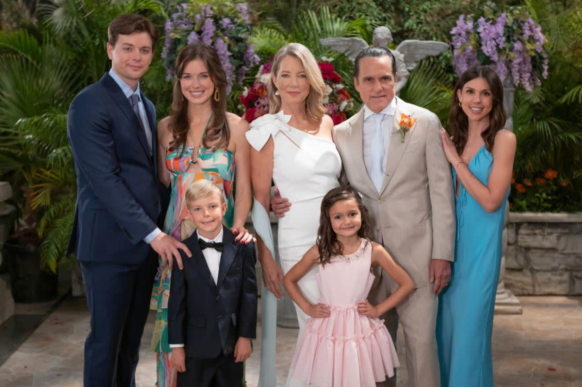 'General Hospital' Star Reveals 'Secret Garden' Wedding with Special Co ...