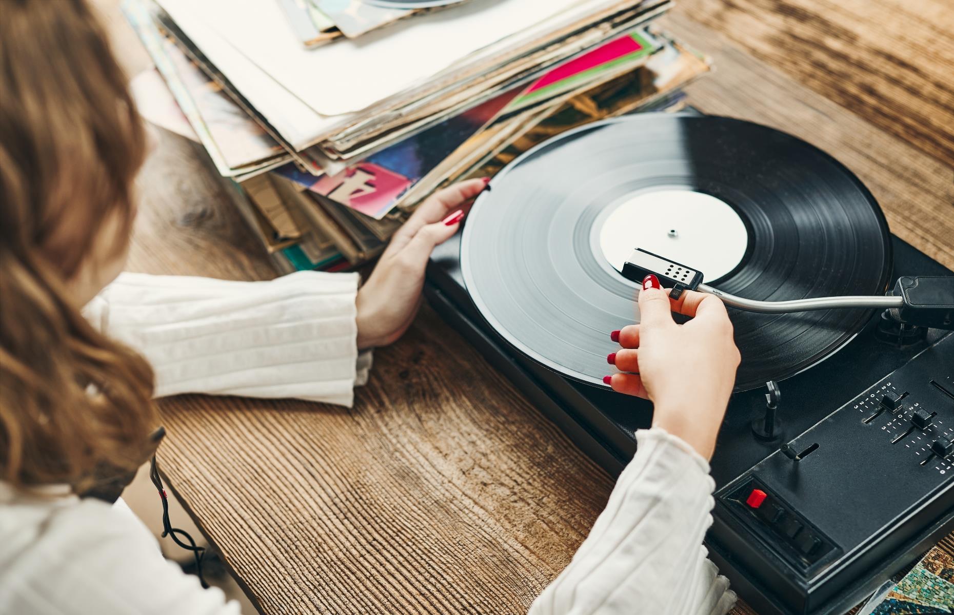 RANKED: 10 Most Valuable Vinyl Records From The 90s, 00s