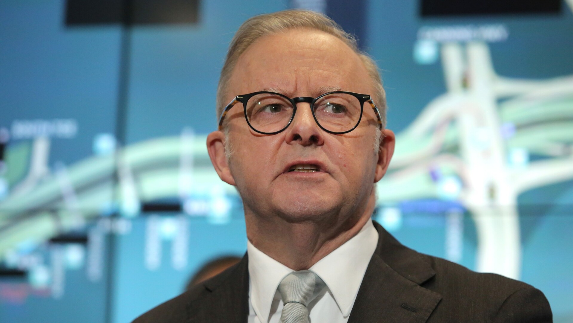 ‘Blindingly obvious’: Australia urged to increase defence spending