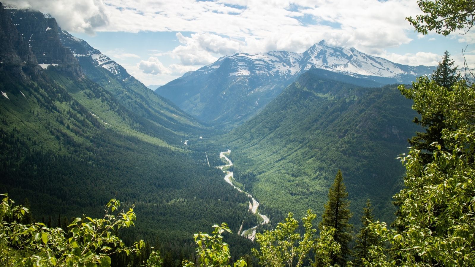 20 Canadian Trails That Will Take Your Breath Away
