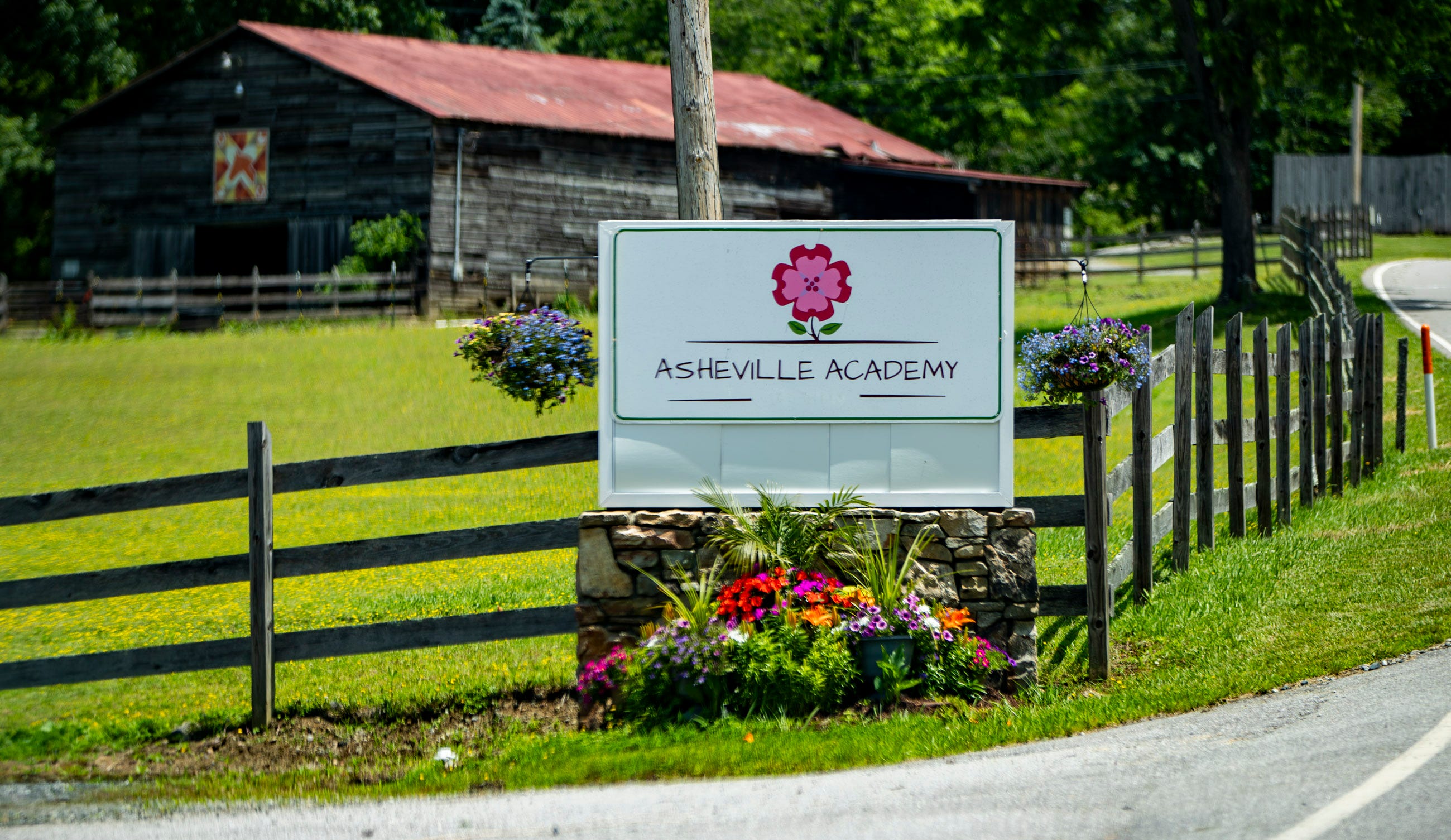 Asheville Academy voluntarily surrenders license after 2 child deaths