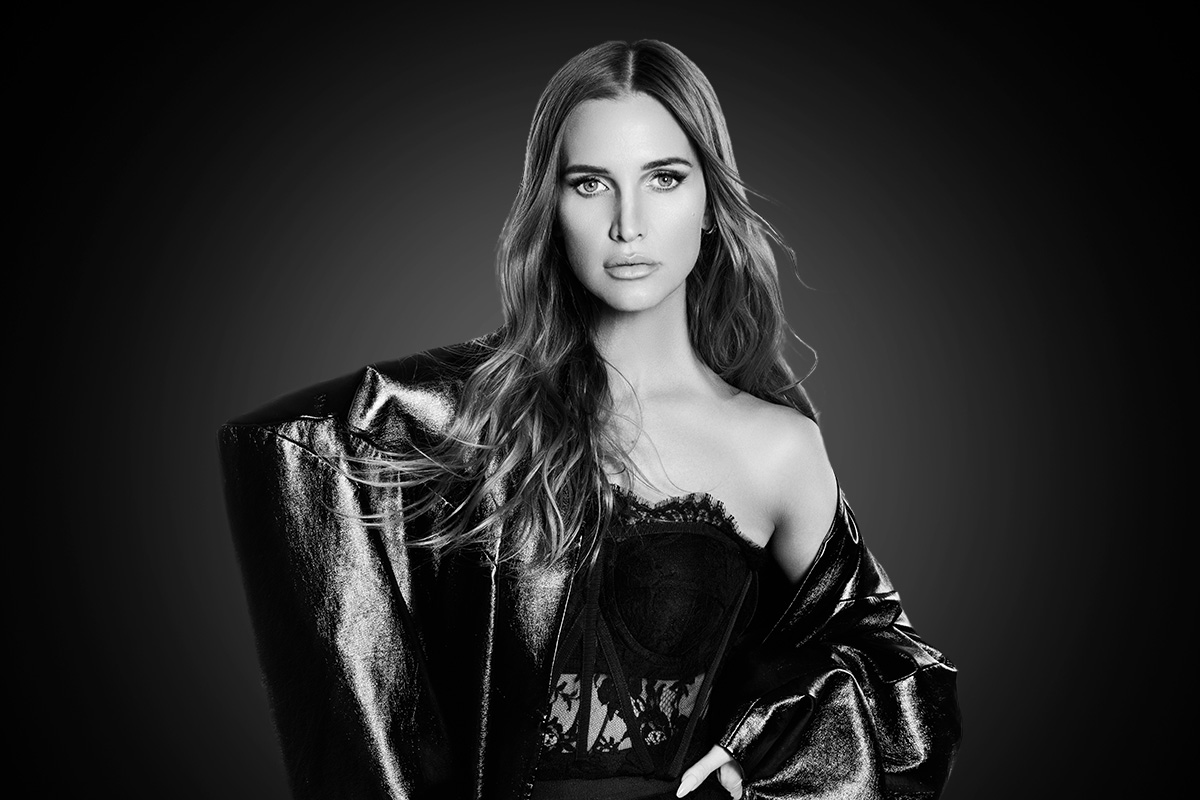 Ashlee Simpson Ross Announces ‘I Am Me' Shows at Las Vegas' Venetian Resort