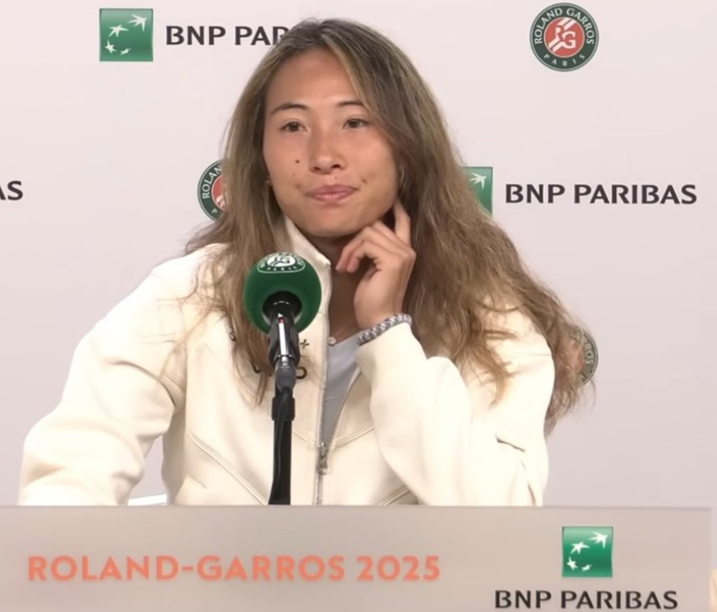 Afera na Roland Garros! Qinwen Zheng atakuje Arynę Sabalenkę. Chce ...