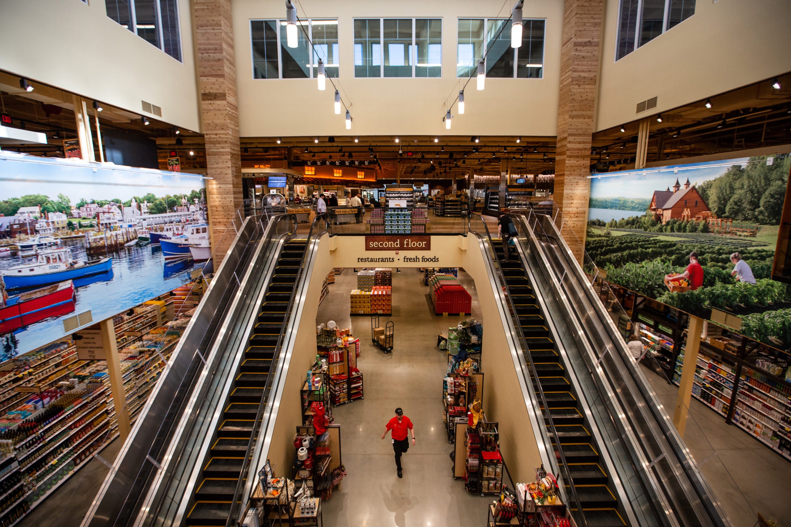 High-end Asian grocer, T Market, is coming to the Natick Mall