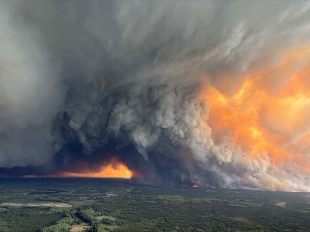 Wildfire updates: More hot, dry conditions expected | CNRL restarts ...