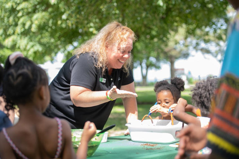 LIST: Free summer meals for NE Ohio kids