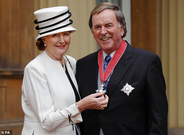 Terry Wogan's wife Lady Helen leaves huge fortune after her death aged ...