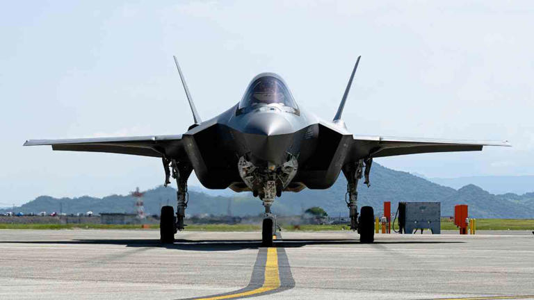 Il Regno Unito negozia l’acquisto di caccia nucleari americani per ...