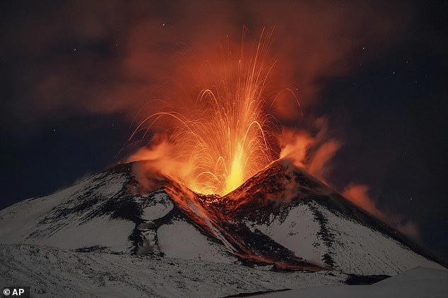 Deadly toxic aftermath of Mt. Etna eruption that sent tourists running ...