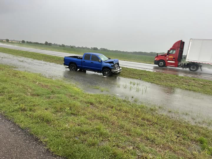 Heavy rain causing flash flooding in parts of Kansas