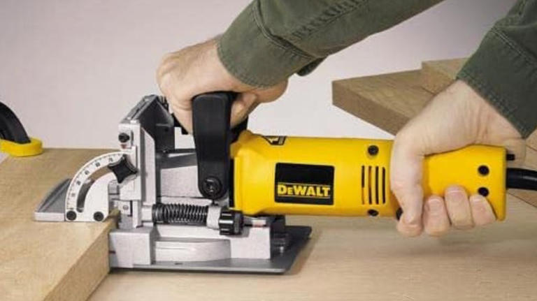 What Is A Biscuit Joiner Used For In Woodworking (And Do You Really ...
