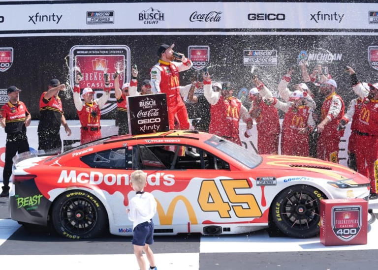 NASCAR entry list Michigan 2025: FireKeepers Casino 400 field, purse ...