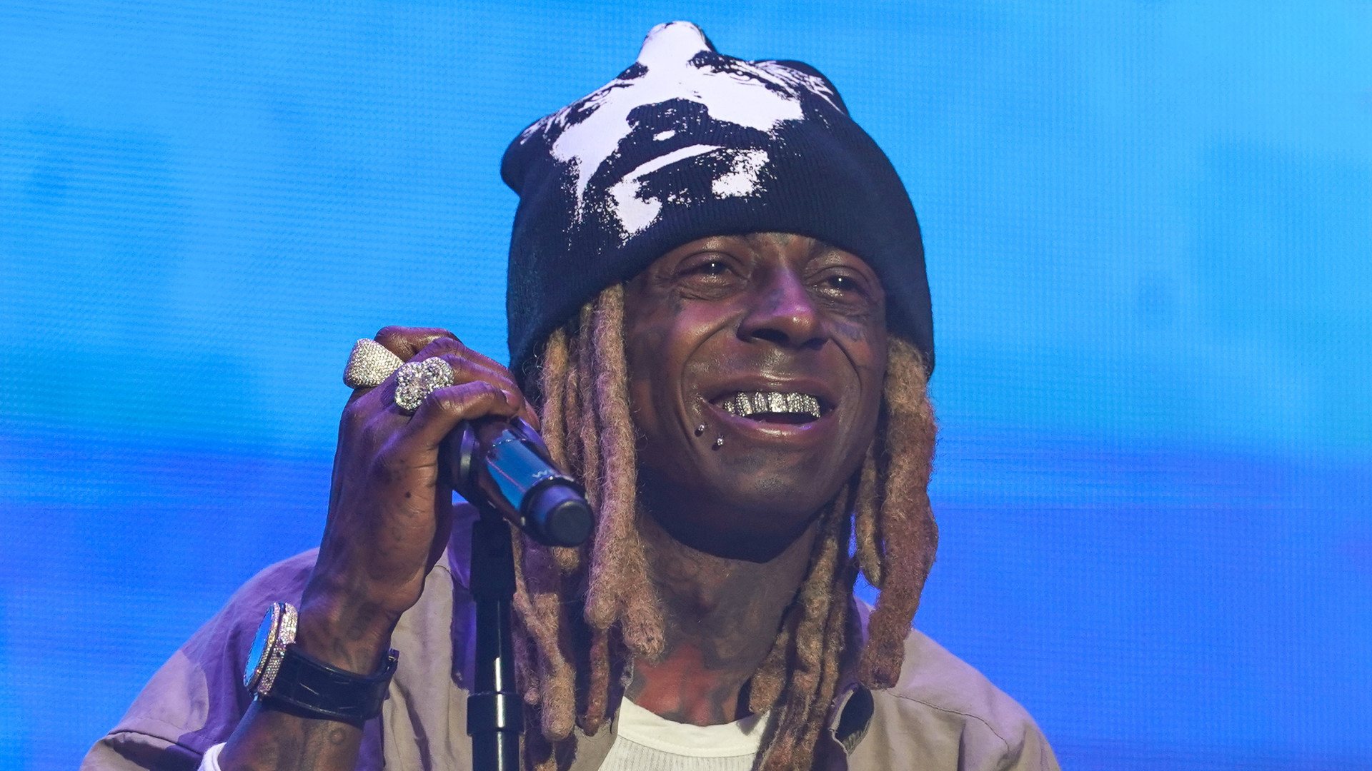 Lil Wayne 'Tha Carter VI' Tour: Where He's Performing and How to Get ...