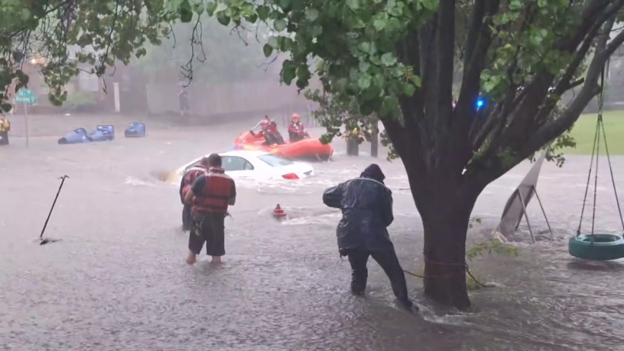 Flooding in Kansas leads to rescues, evacuations