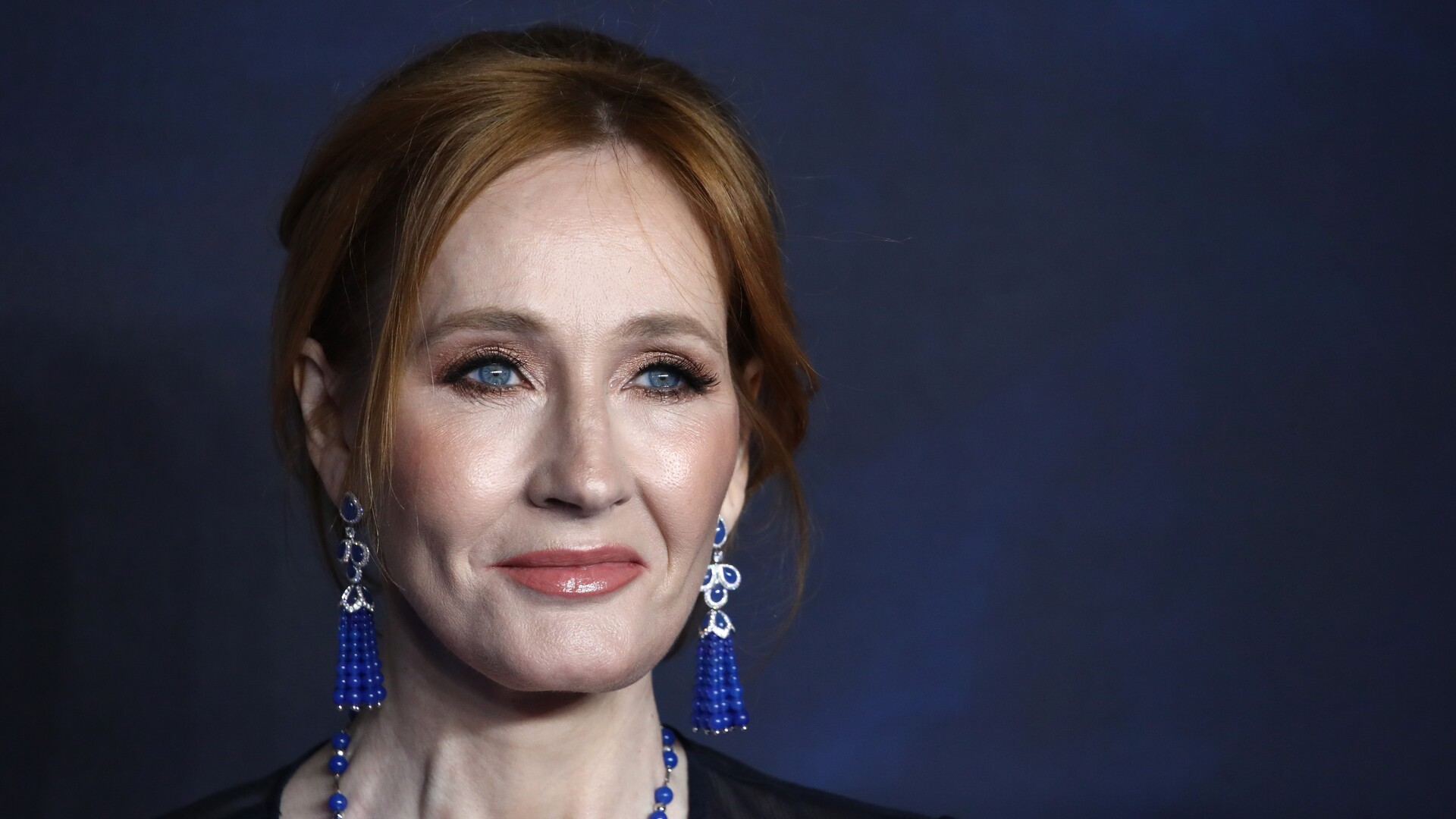 JK Rowling a ‘fierce defender’ of women’s rights for speaking out ...