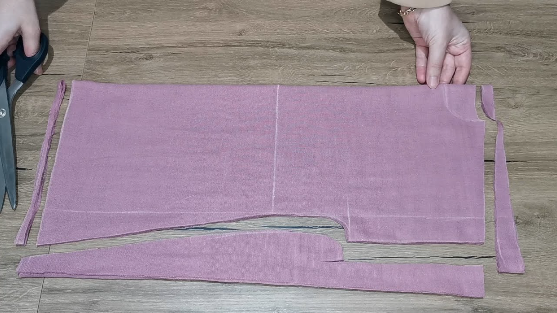 Very Practical Dress Cutting and Sewing Without a Pattern