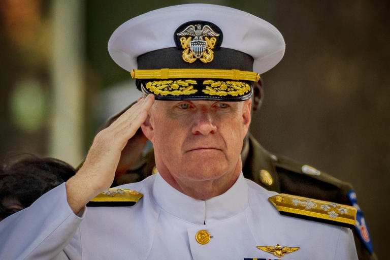 A top Navy commander says there's a clear trait of a good leader: They ...