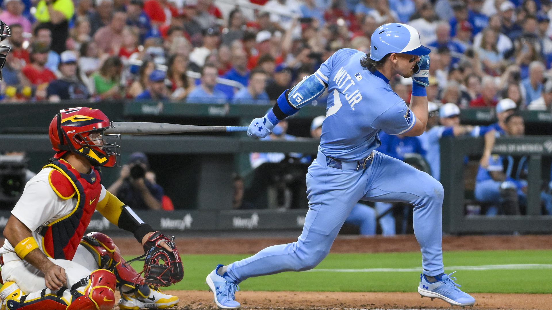 Kansas City Scores 8 Unanswered to Take Game One From St. Louis 10-7