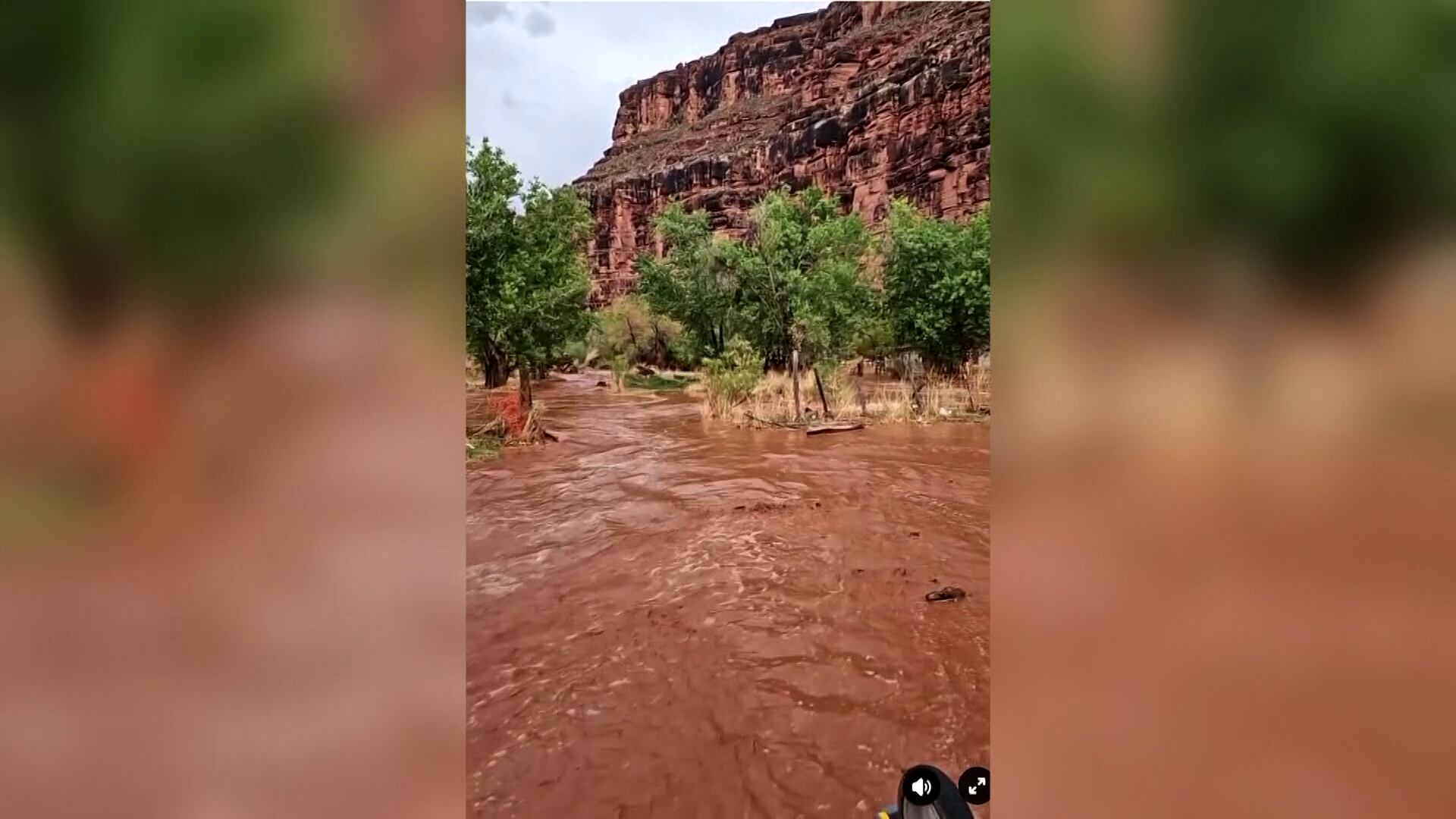 Hikers safe after storms cause flooding in Grand Canyon, officials say