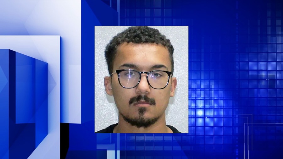 Galena police officer charged with child pornography