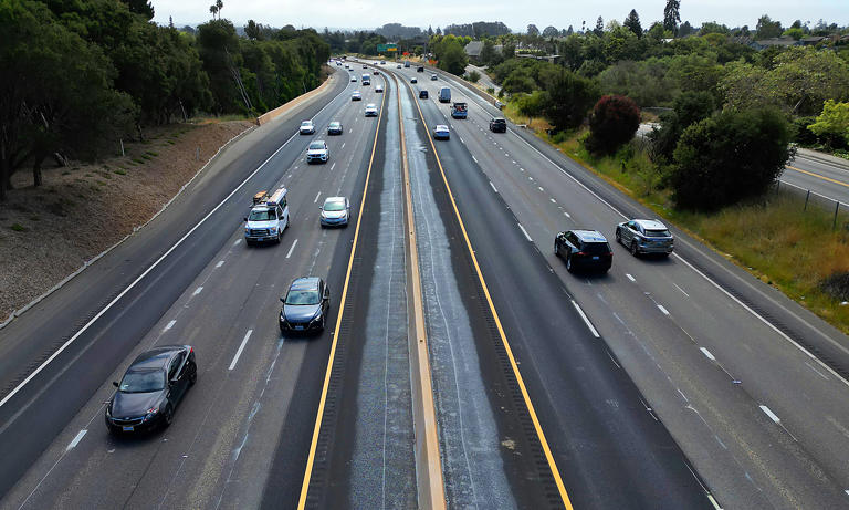 Here’s what those red stripes along Highway 1 in Santa Cruz County mean ...