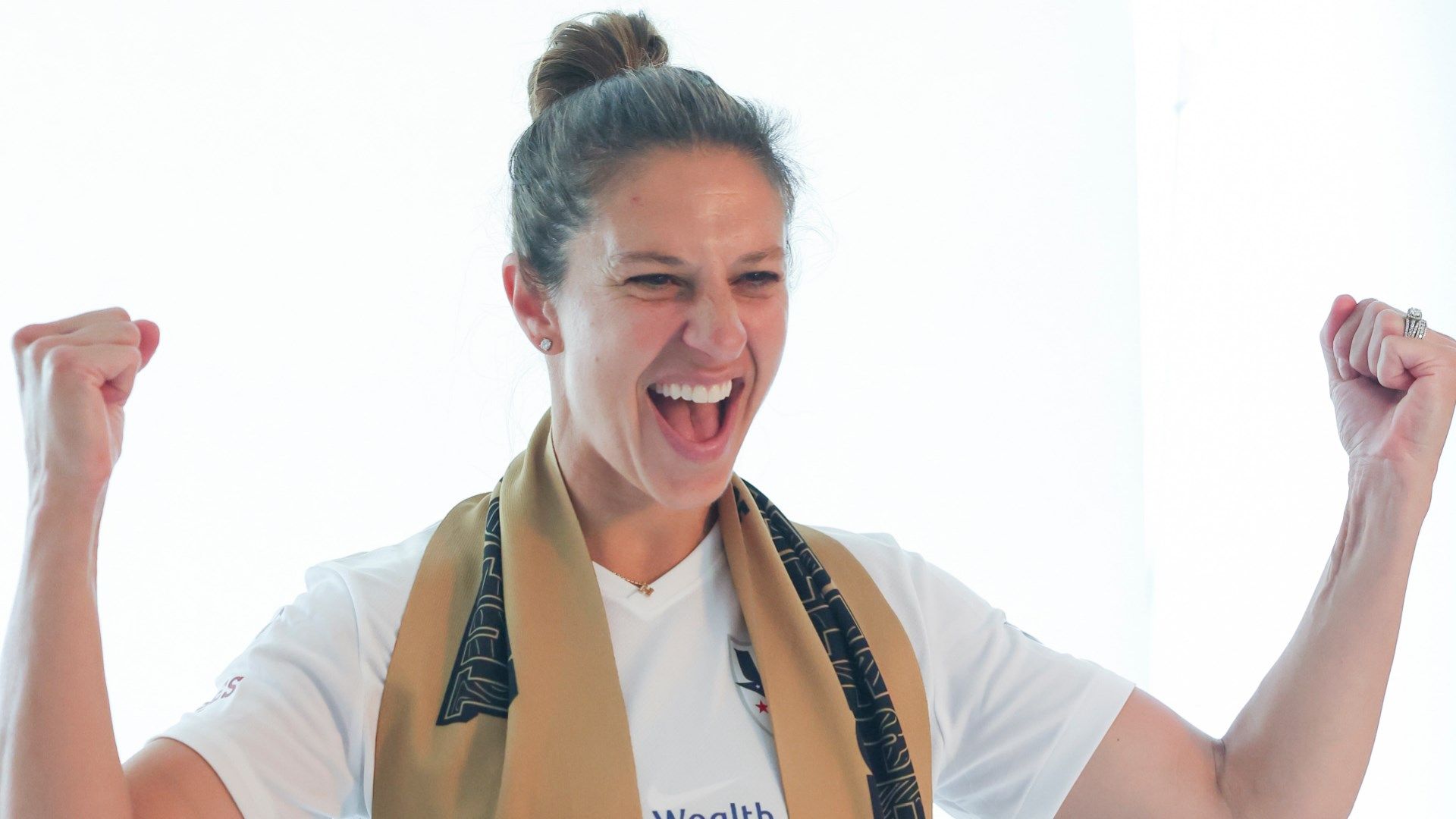 'Loving the game again' - USWNT legend Carli Lloyd refreshed ...