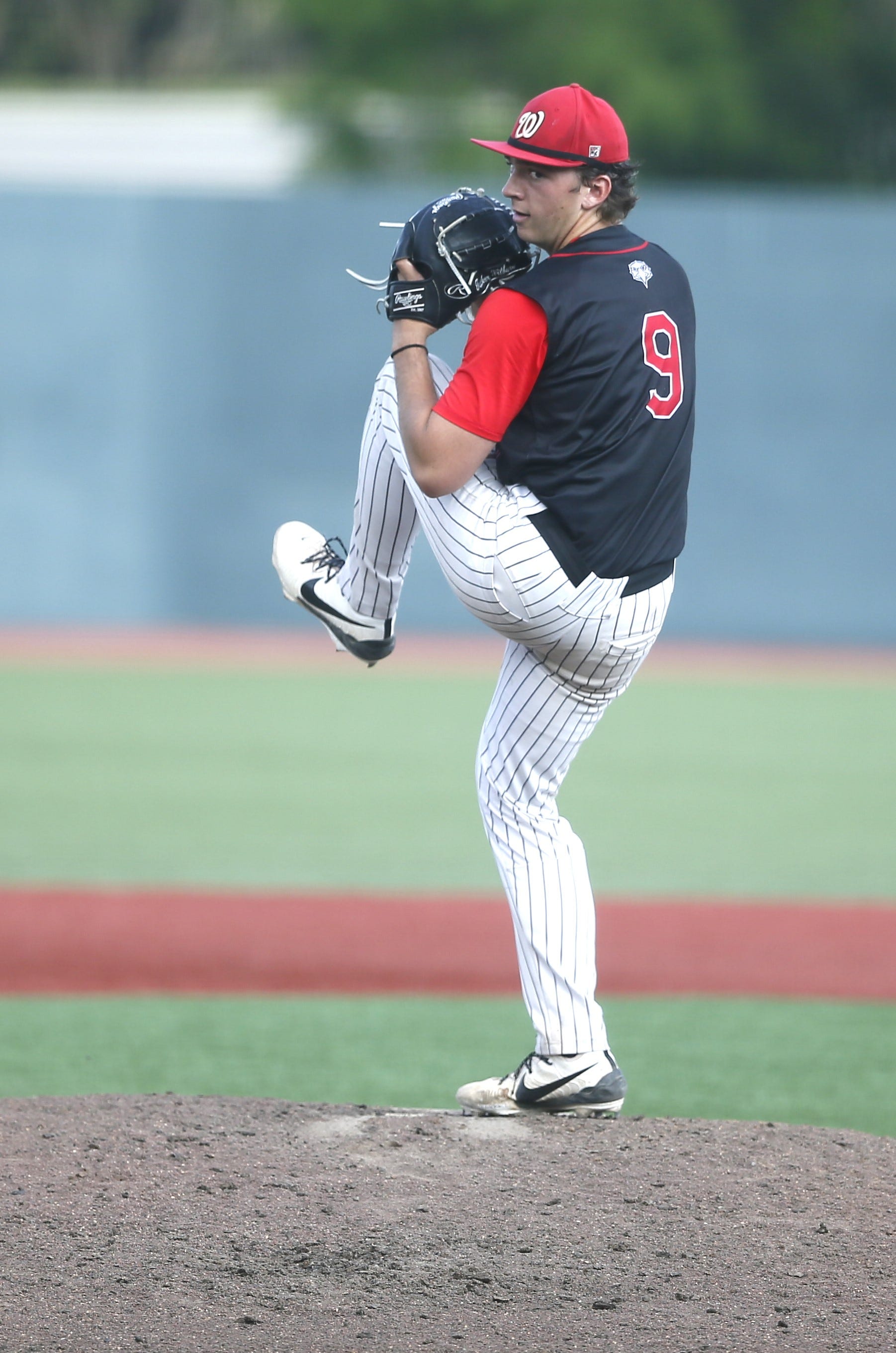 Moeller, Lakota West win to set up showdown in baseball regional final