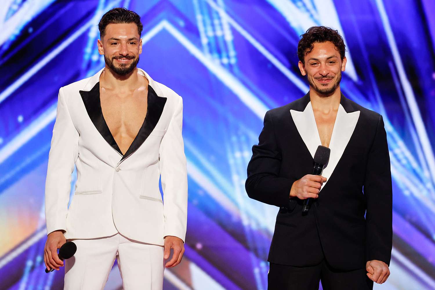 “America's Got Talent” knife juggler slices his jacket in return ...