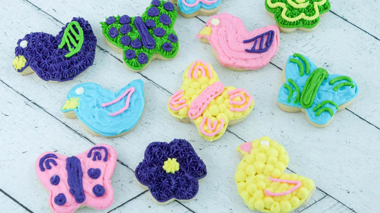 Serve these sugar cookies to your family and they'll be begging for ...