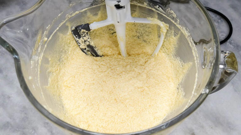 Serve these sugar cookies to your family and they'll be begging for ...