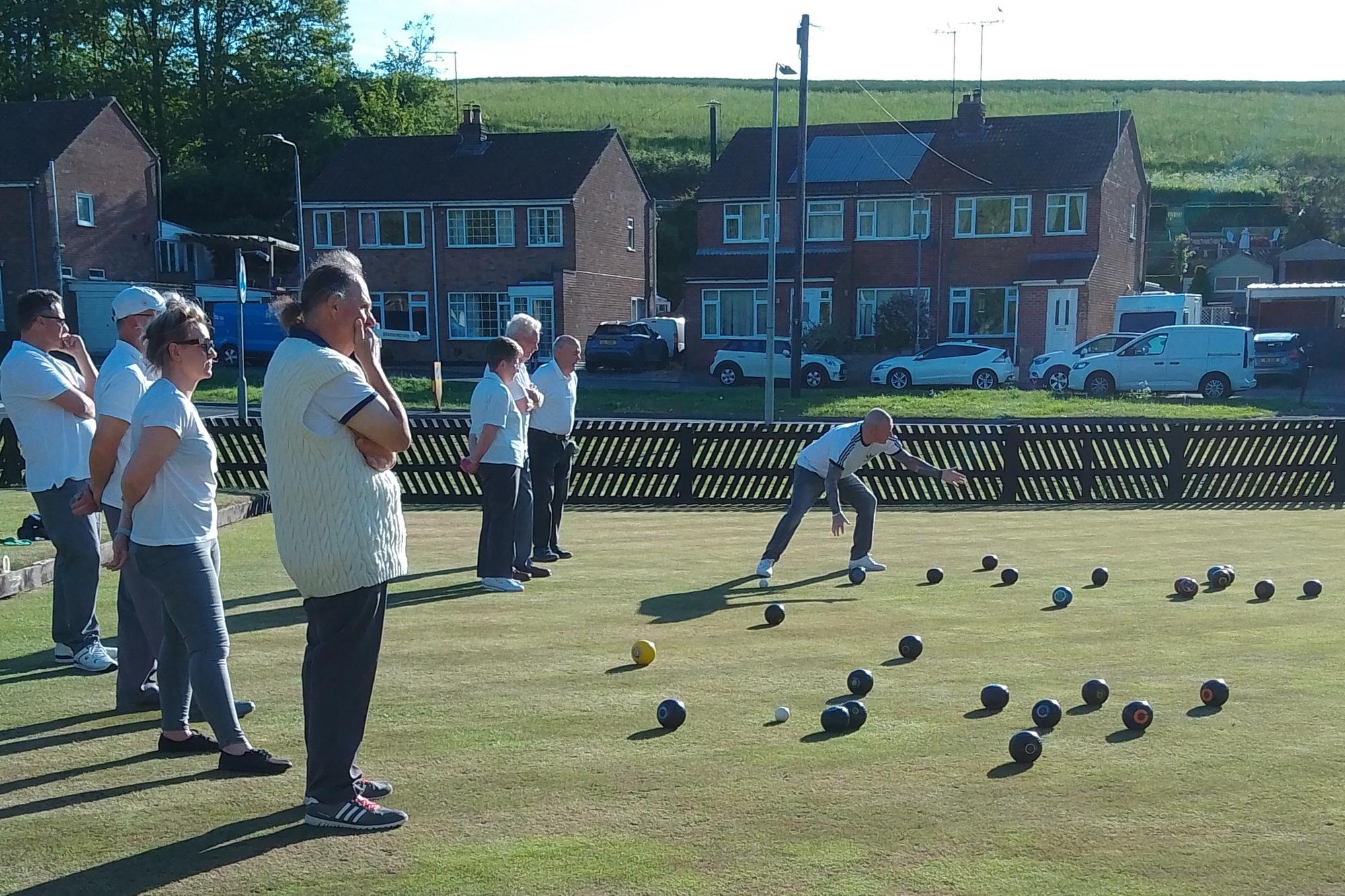 Bridlington Alexandra Bowls Club edge past Wetwang in Midweek League ...