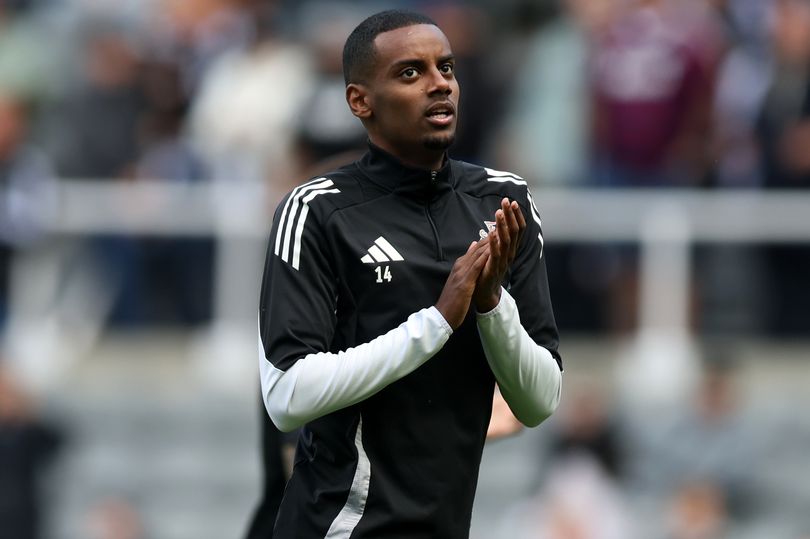 Chelsea could hand Arsenal another Alexander Isak blow as transfer plan ...