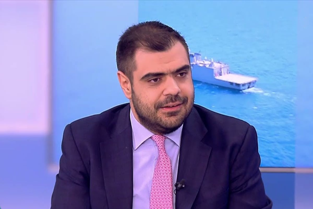 Μαρινάκης για Τέμπη: «Πού είναι τα ξυλόλια και τα χαμένα βαγόνια; Όλοι ...